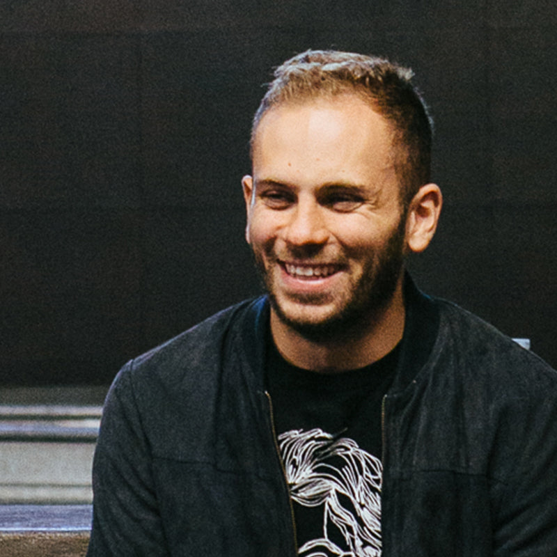 Milen Petzelt-Sorace – Sheet Happens